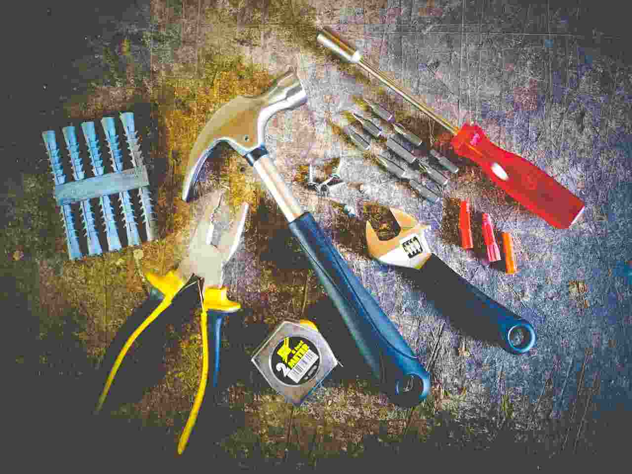 Industrial hand tools and equipment. Highland Industrial Supplies Ltd UK